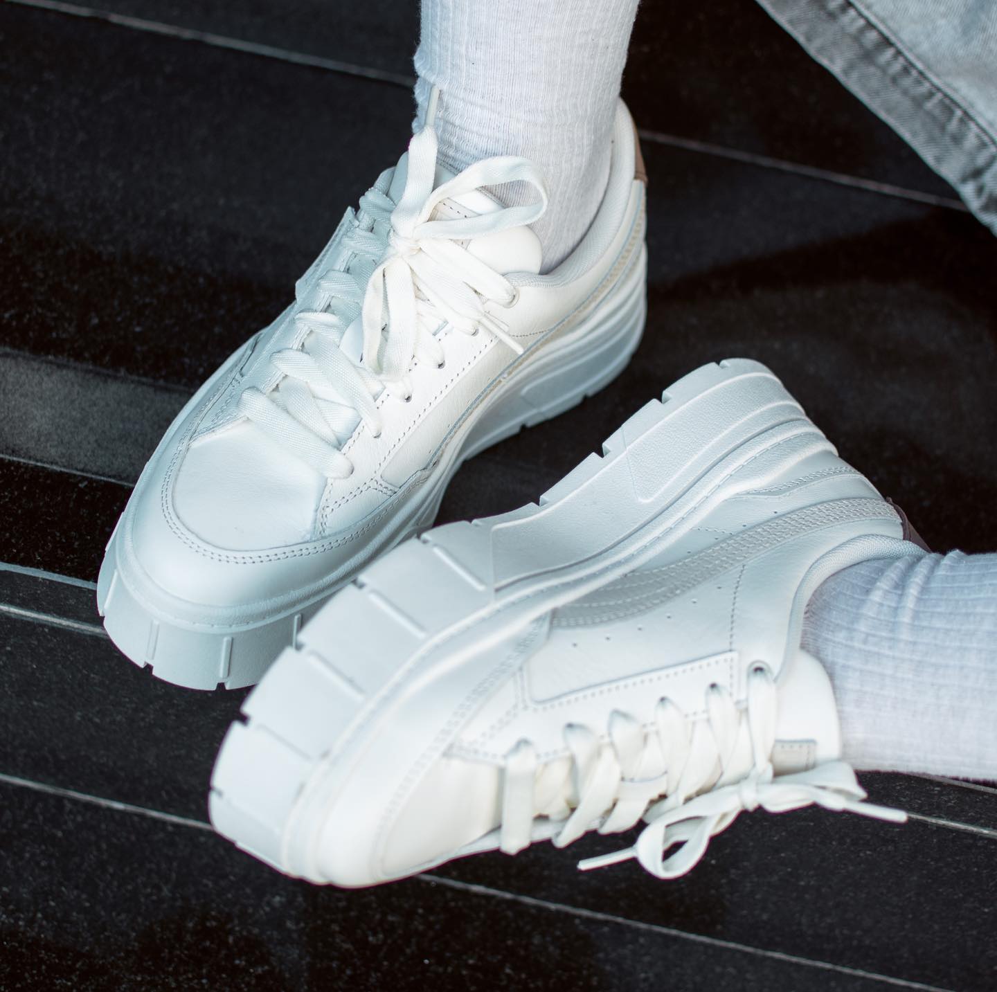 Buzz Sneaker Station - Online Shop | Buzz - Online Shop