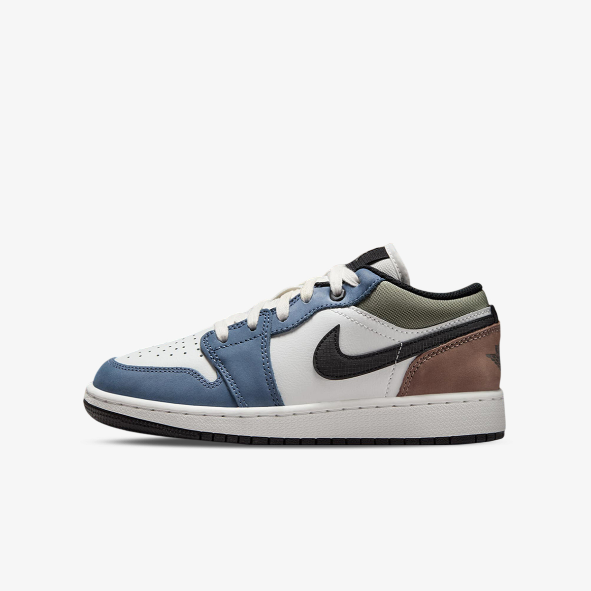 Nike Патики AIR JORDAN 1 LOW BG CN | Buzz - Online Shop